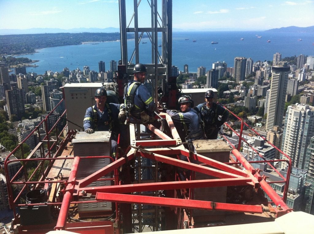 Tower Crane & Elevator Contractor | Tall Crane Equipment